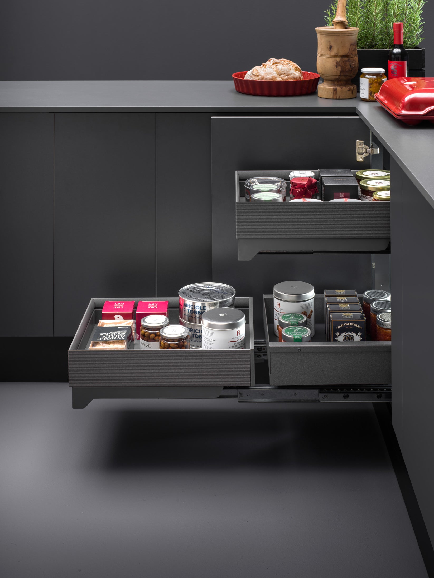 Fly Box corner storage unit for base cabinet | Fly Box 地櫃轉角聯動收納盒套裝 ...